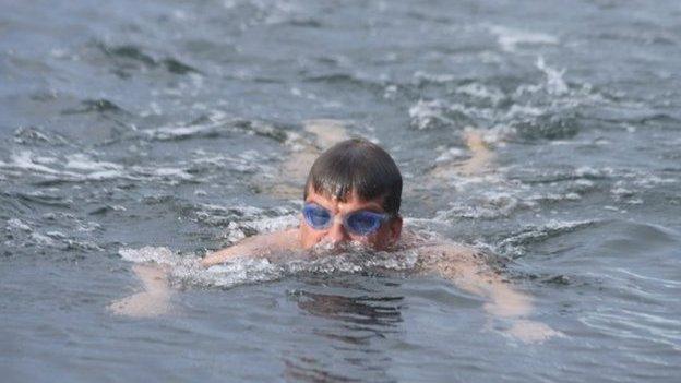 Milko Van Gool thought to be fastest male solo swimmer across North ...