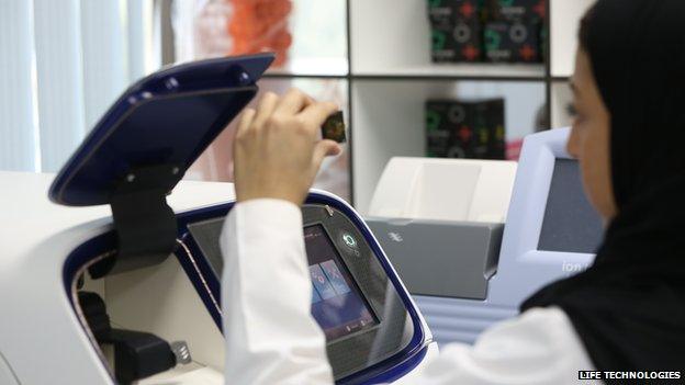 Hundred thousand genomes to be mapped in Saudi Arabia - BBC News