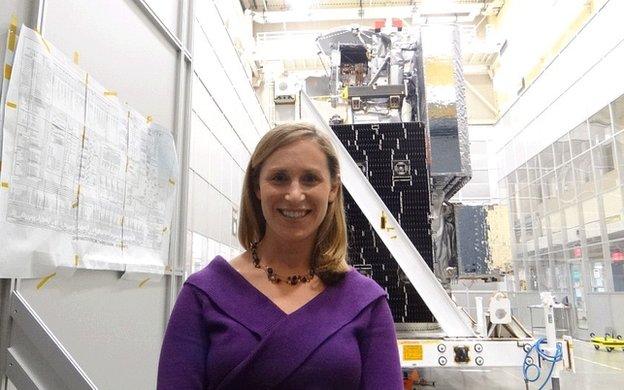 Satellite will 'chase' tropical storms - BBC News