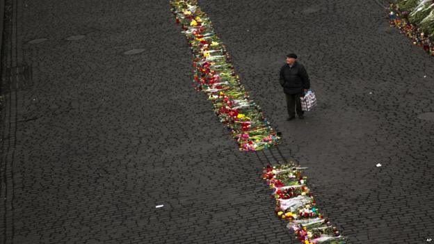 Day in pictures: 27 February 2014 - BBC News
