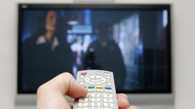 How is TV funded around the world? - BBC News