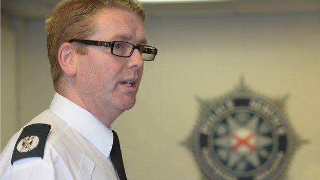 Police fear UDA trouble in Carrickfergus - BBC News