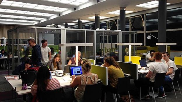 Midnight and university library is crowded - BBC News