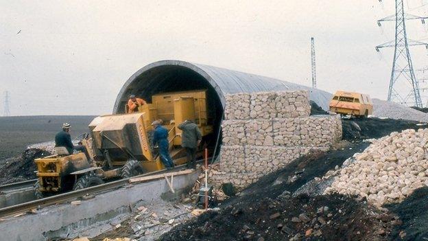 Newcastle to North Shields railway's 175th anniversary - BBC News