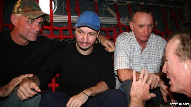 Bowe Bergdahl: What does a returning POW need? - BBC News