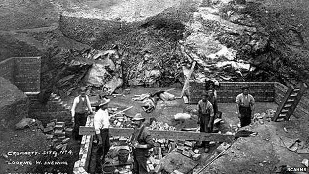 Architect's idea to open up Cromarty's WW1 defence site - BBC News