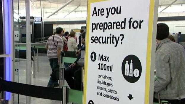 US enhanced airport security checks target electronics - BBC News