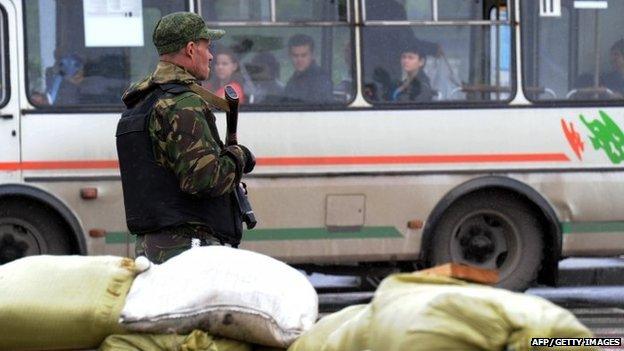 Ukraine crisis: 'No more unilateral ceasefires' - BBC News