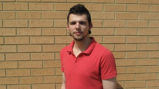 Peterborough 'mystery amnesia man' in identity plea - BBC News