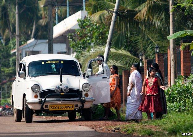 India's iconic Ambassador car: Your memories - BBC News