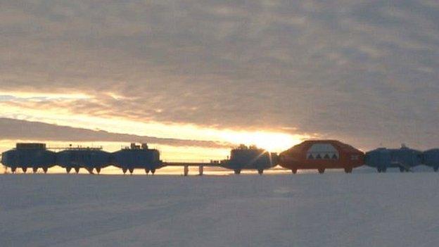 Antarctic Halley Station lost power and heat at -32C - BBC News
