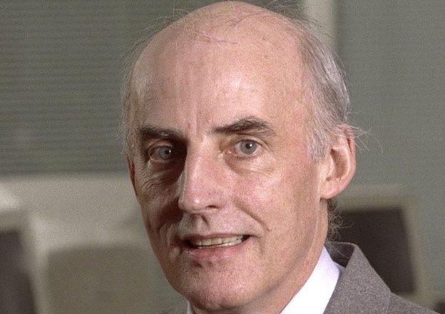 Tributes paid to former Scottish minister Sam Galbraith who has died ...