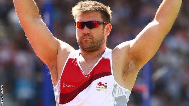 IPC Grand Prix final: Hannah Cockcroft & Dan Greaves win - BBC Sport