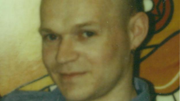 Graham White death: Bridlington woman on murder charge - BBC News