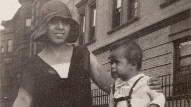 From star-spangled to estrellado: US Anthem translator celebrated - BBC ...