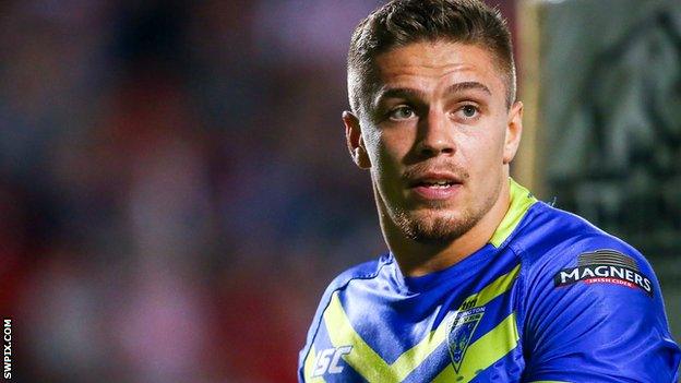 Matty Russell: Warrington full-back escapes serious injury - BBC Sport