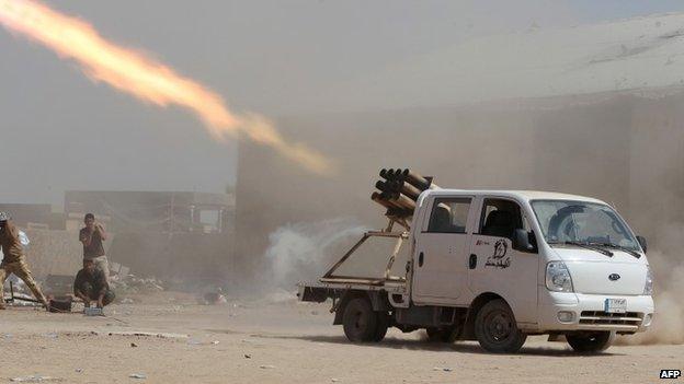 Iraq: Shia militias 'killing Sunnis in reprisal attacks' - BBC News