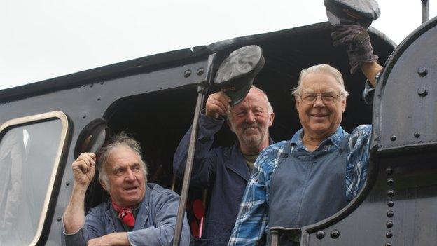 Corwen welcomes first train for 50 years - BBC News