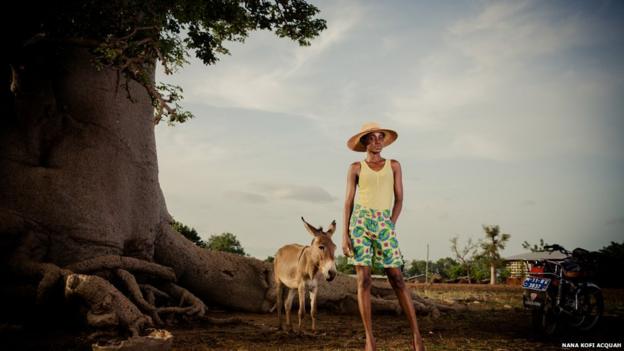 In pictures: A male feminist's view on African women - BBC News
