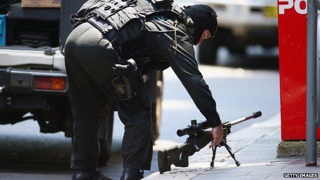 Sydney siege: Gun law debate begins in Australia - BBC News