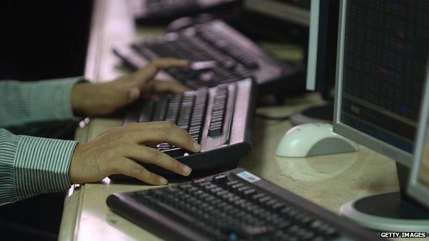 India 'jihadi' web blocking causes anger - BBC News