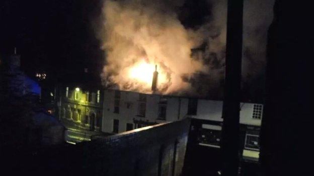 Monk Street in Abergavenny closed after 'serious' fire - BBC News