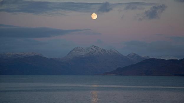 Your pictures of Scotland: 9 - 16 January - BBC News