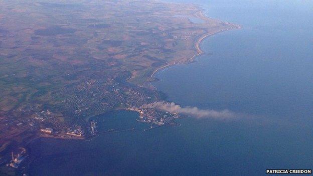 Crews probe cause of Peterhead fish factory blaze - BBC News