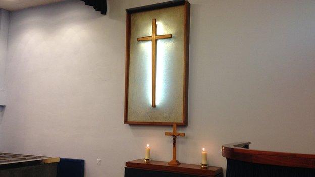 Boston crematorium to stream funeral services online - BBC News