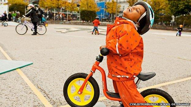 Denmark: Bicycle playgrounds rolled out nationwide - BBC News