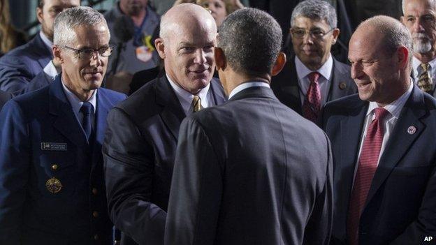Insider to run Secret Service despite calls for outside leader - BBC News