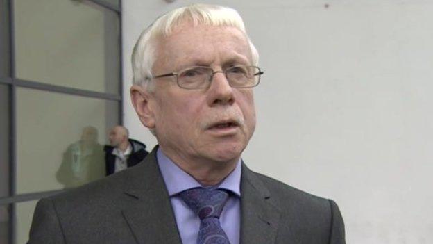 Felixstowe yacht collision: Seaman on dredger sentenced - BBC News