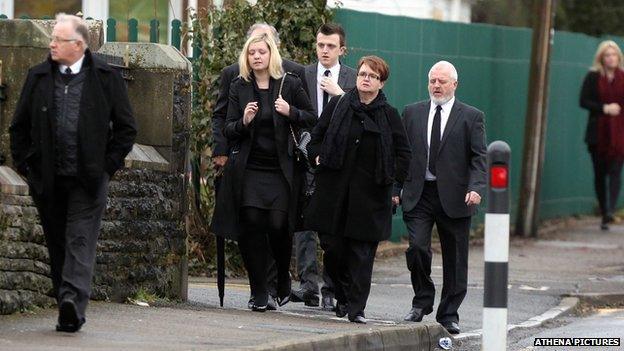 Funeral held in Swansea for Bath crash victim Phil Allen - BBC News