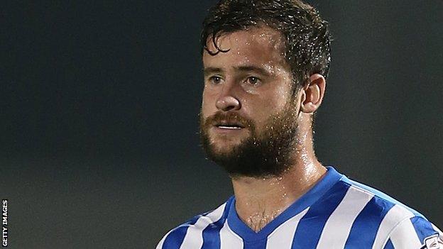 Matthew Bates: Hartlepool United defender has haematoma removed - BBC Sport