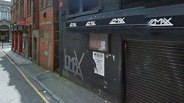 Plans to turn former Lomax club in Liverpool into flats revealed - BBC News