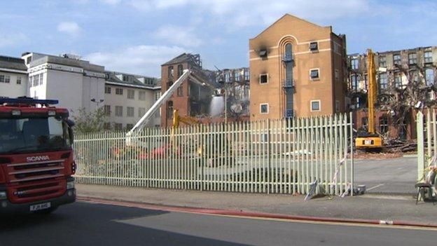Nottingham Player Street fire: Has city lost part of industrial history ...