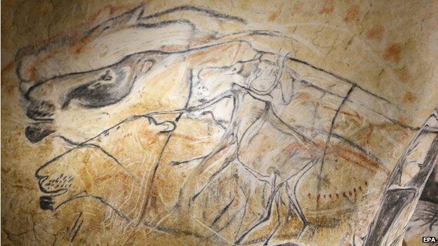 France creates replica cave for spectacular prehistoric art - BBC News
