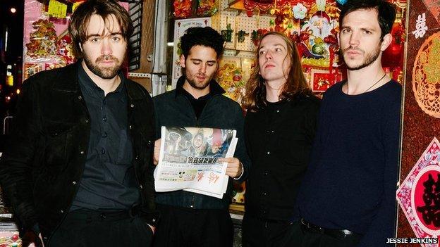 The Vaccines: How to be the best live band - BBC News