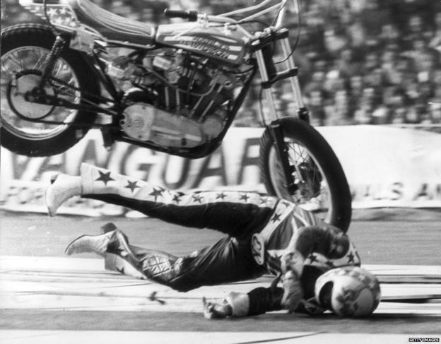 Do you remember the Evel Knievel Stunt Cycle? - BBC News