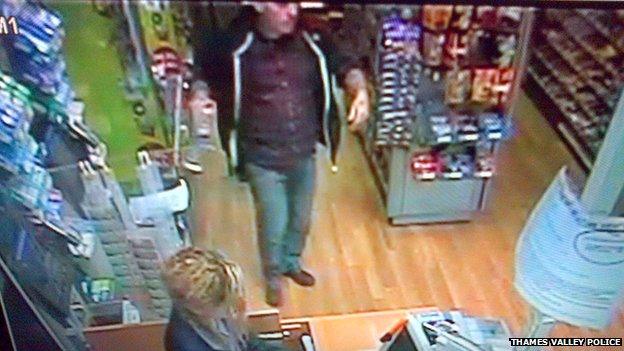 Triple murder suspect Jed Allen found dead in Oxford woodland - BBC News