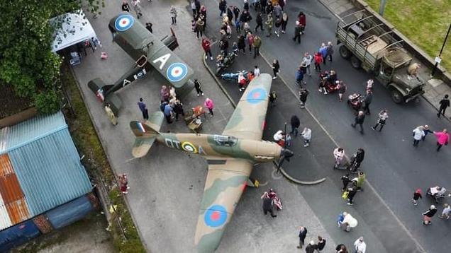Fears for town's 1940s day future over lack of volunteers - BBC News