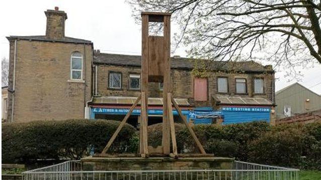 Replica of Halifax Gibbet execution device to be replaced - BBC News