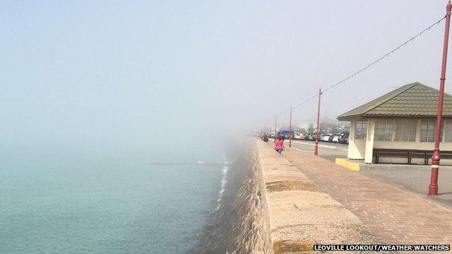 "I tried to catch the fog...but I mist!" - Fog 101 - BBC Weather