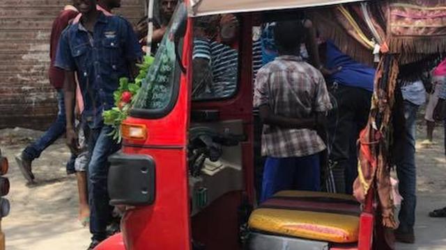 Bajaajleyda Muqdisho oo ka cabanaya waqtigooda oo la xadiday - BBC News ...