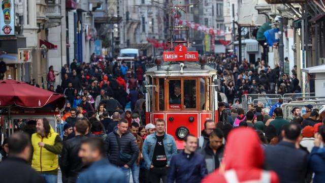 Türk Tabipleri Birliği üyeleri davasında 10 sanığa 1 yıl 8 ay, Hande ...