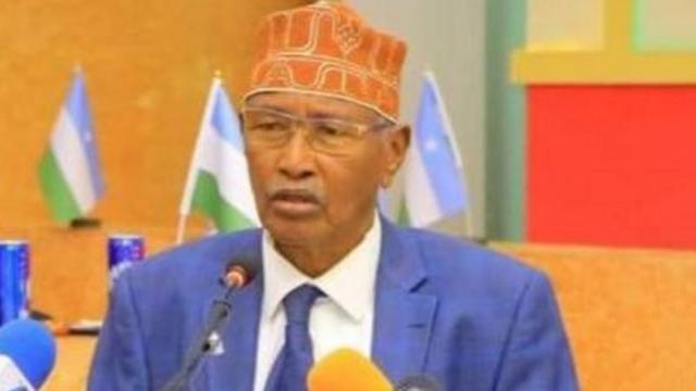 Faroole muxuu ka yiri tanaasulka musharrixiinta qaar?, Bog 2 of 2 - BBC ...