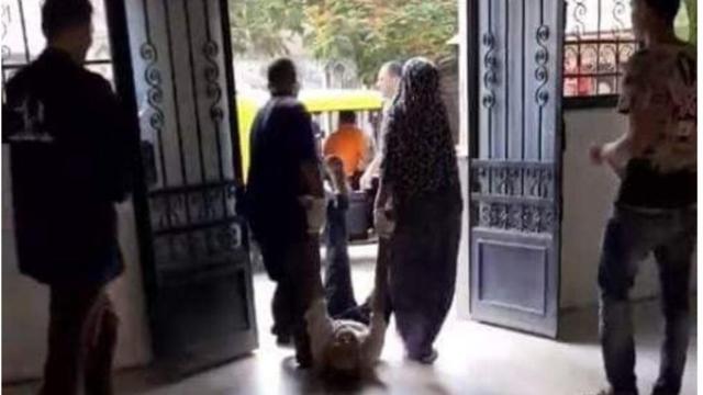 Caro ka dhalatay markii "bukaan qabay cudurka Aids-ka xoog looga saaray ...