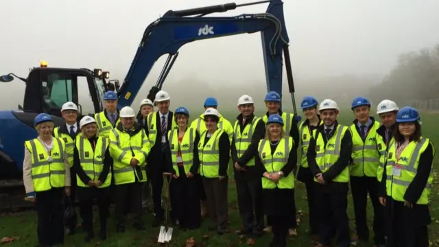 BBC Local Live: Northamptonshire for Wednesday, 4 November 2015 - BBC News