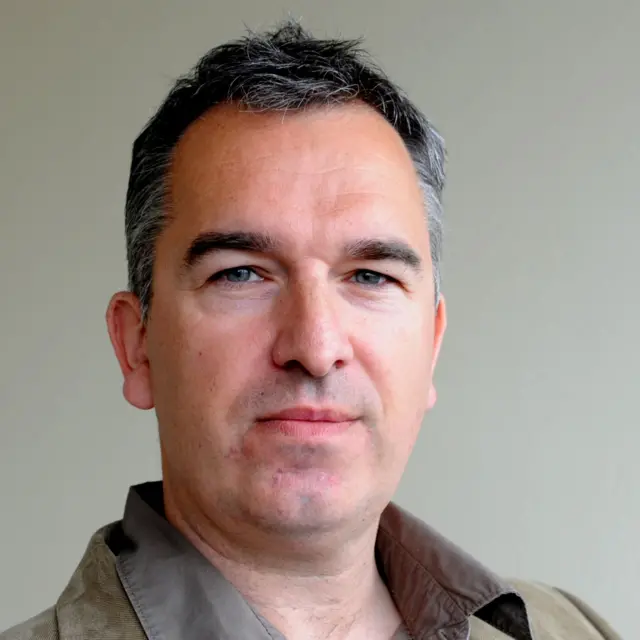 Starship rocket 'lost' during re-entry through Earth's atmosphere - BBC News