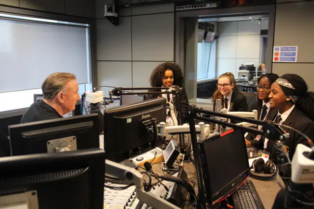 School Report News Day 2016 as it happened - BBC News